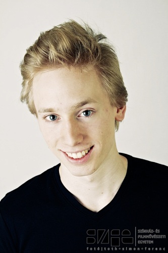 Bemutatkozik Rómában a színművészeti egyetem egyik hallgatója ...