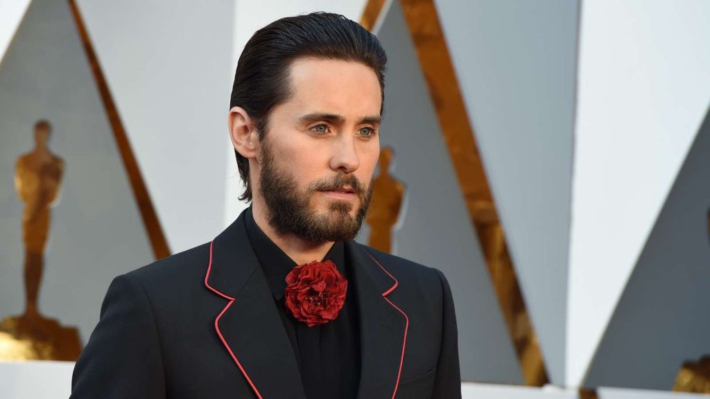 25 év után ismét sorozatban szerepel Jared Leto - Filmtekercs.hu