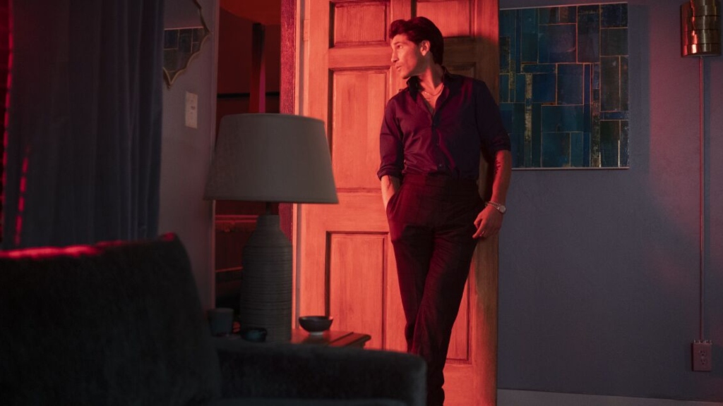 Amerikai dzsigoló (2022) – kritika | SkyShowtime sorozat - Filmtekercs.hu