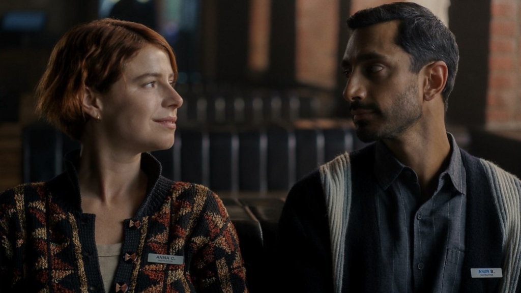 Körmök (Fingernails) - kritika | Jessie Buckley - Filmtekercs.hu