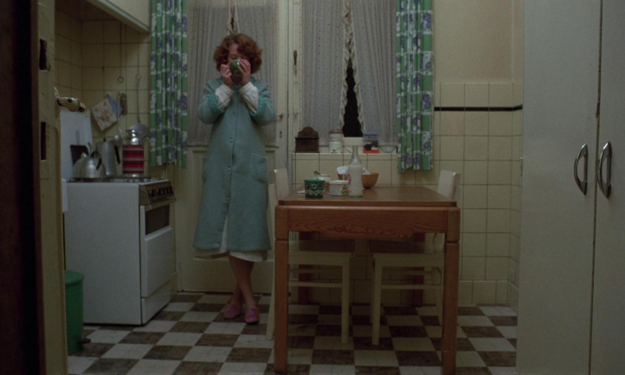 Jeanne Dielman, 1080 Brüsszel, Kereskedő utca 23. kritika | film ...