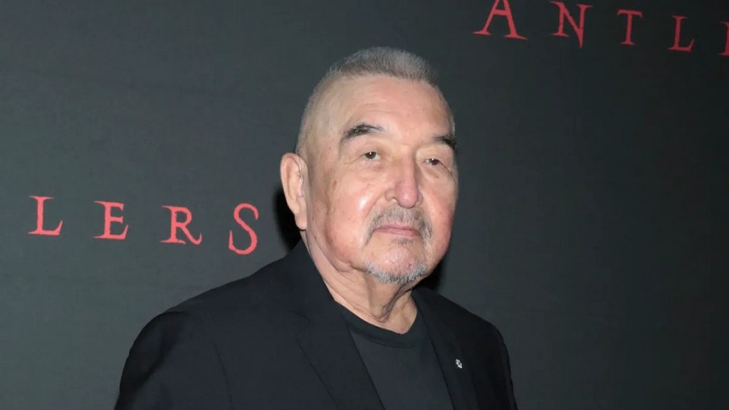 Csupasz pisztoly (The Naked Gun, 2025) kritika | Liam Neeson film ...